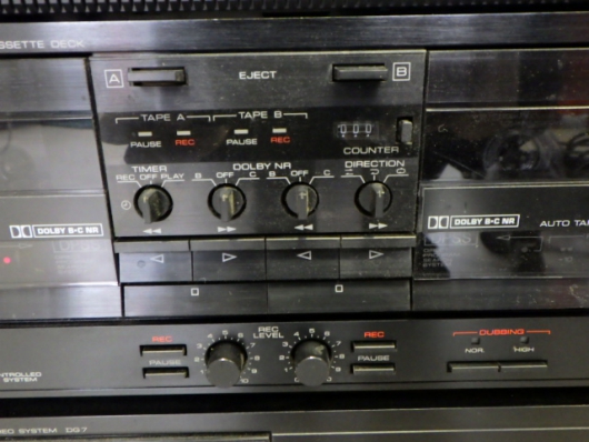 ケンウッド KENWOOD ロキシー ROXY DG7 DP-7R/X-7WR/T-7R/A-7R ミニコンポ ジャンク品 電源は入りますが動きませんでした。カタログ見てすごく憧れたなぁ ...